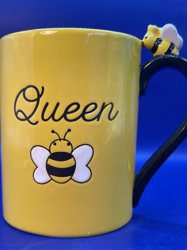 3D Queen Bee Mug - CupofMood